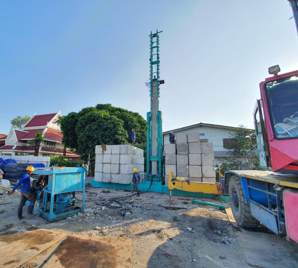 Thai Press Pile | HOME